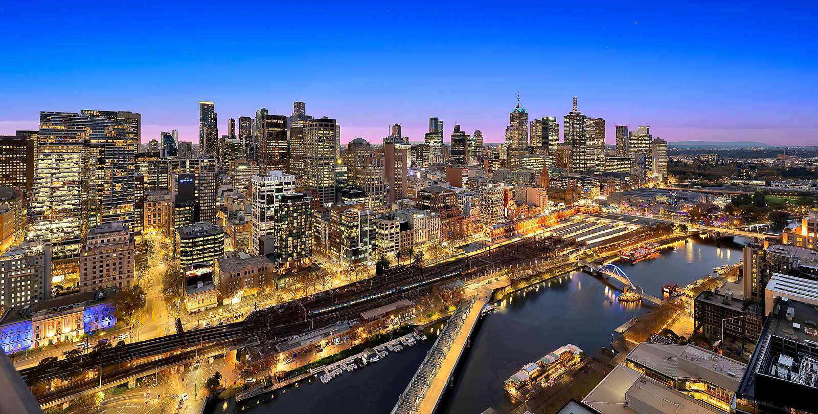 Apartment 3805 at Freshwater Place Serviced Apartments Southbank ...