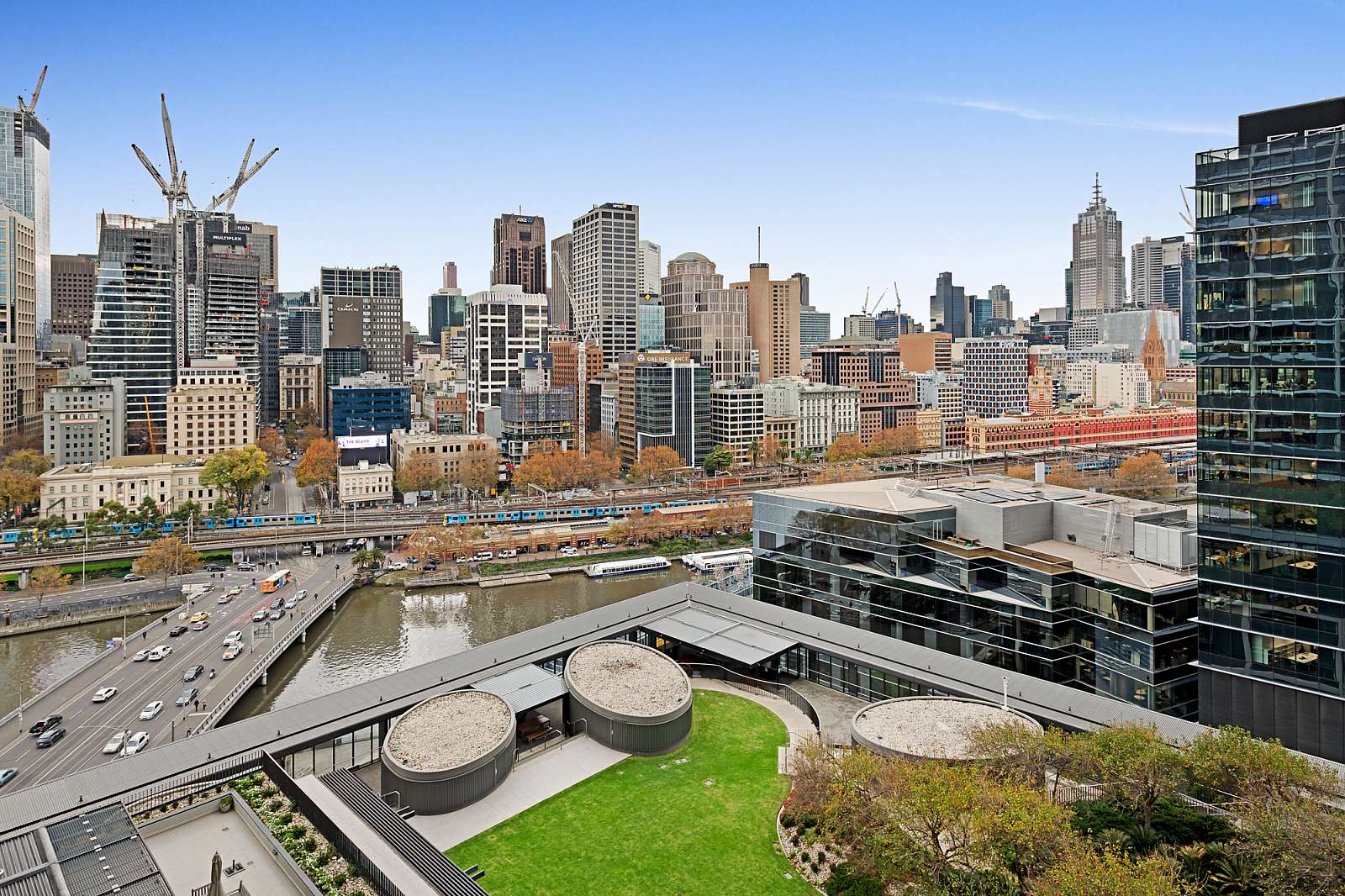 Apartment 1702 at Freshwater Place Serviced Apartments Southbank ...