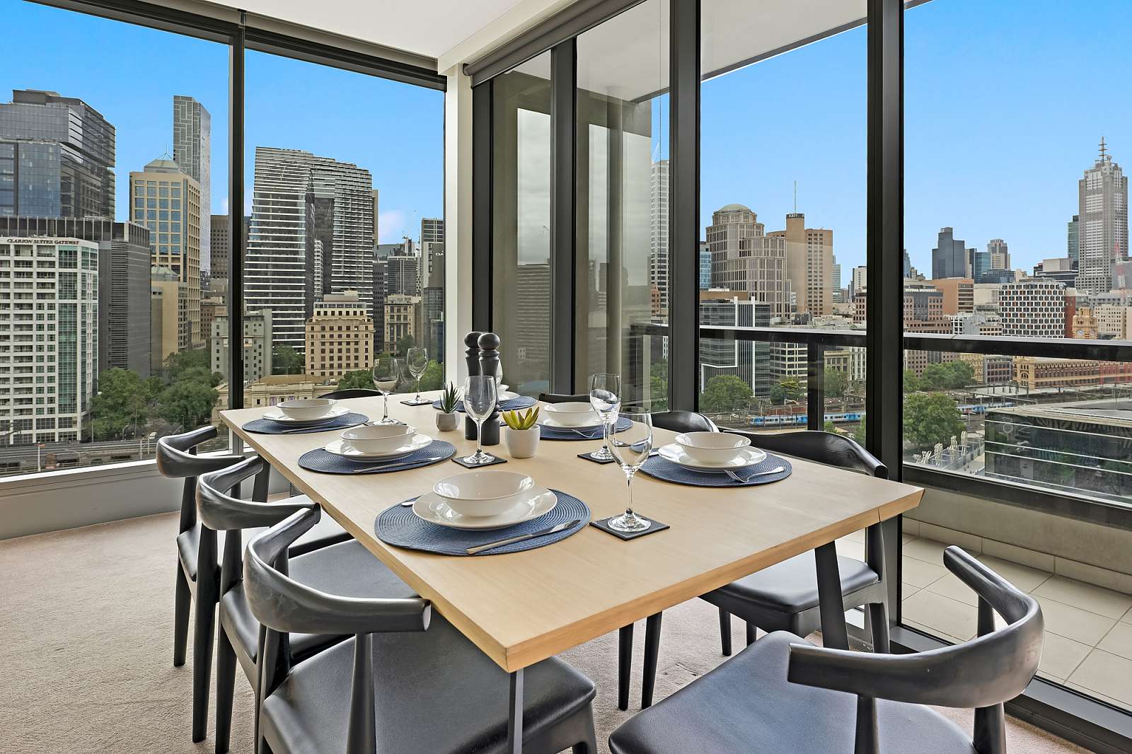 Freshwater Place Furnished Apartments for Short & Long Stays | Serviced ...