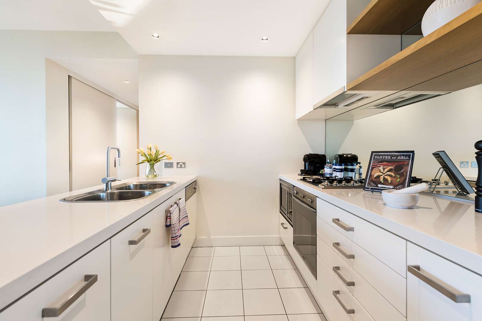 Freshwater Place Furnished Apartments for Short & Long Stays | Serviced ...