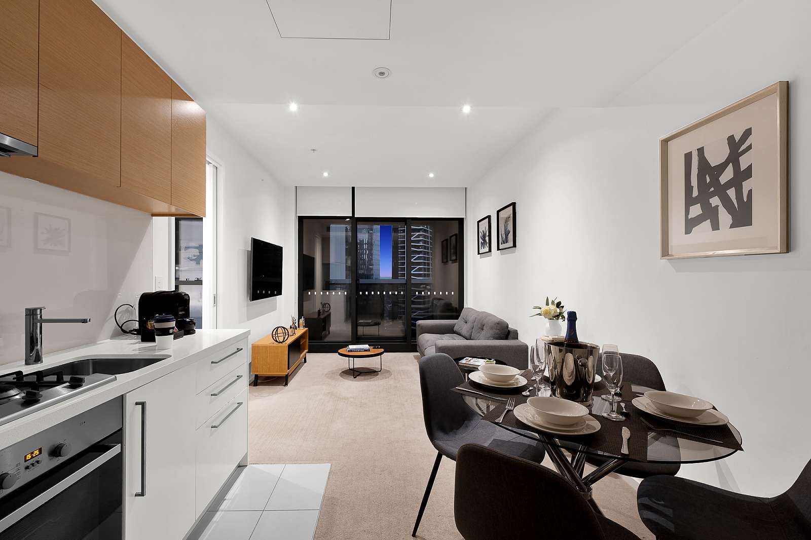 Apartment 2013 at Prima Tower Serviced Apartments Southbank ...