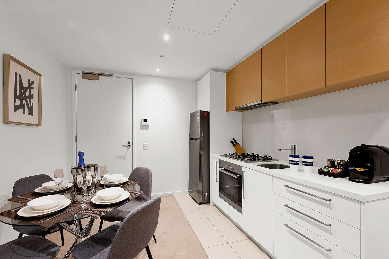 Apartment 2013 at Prima Tower Serviced Apartments Southbank ...