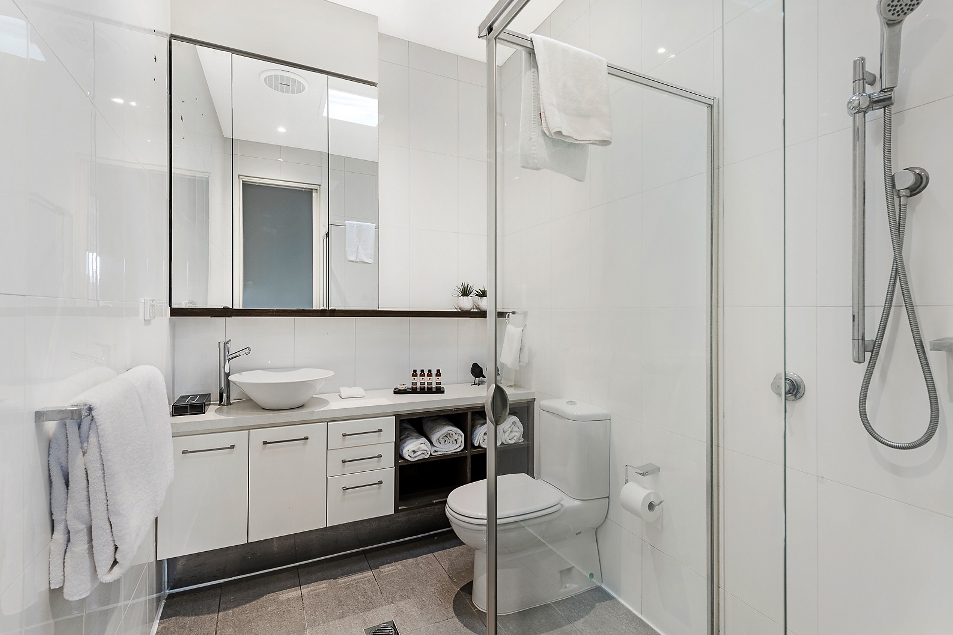 OFFICIAL SITE: The Post Office Apartments - St Kilda East LOWEST RATE ...
