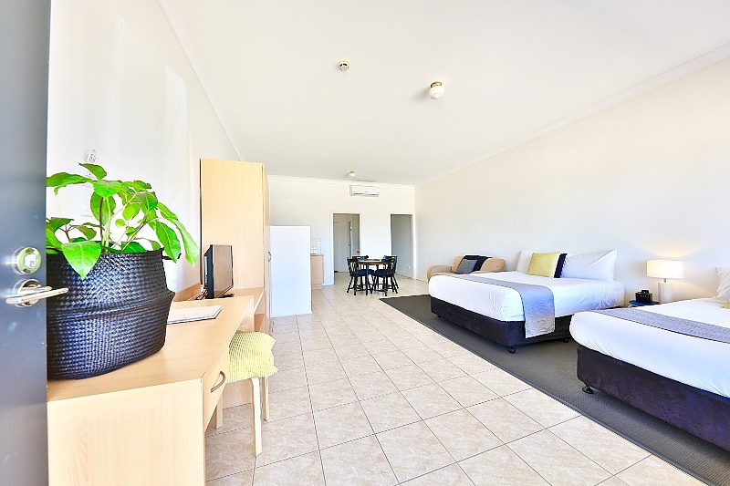 Studio Serviced Apartment at COAST Motel and Apartments | Studio Luxury ...
