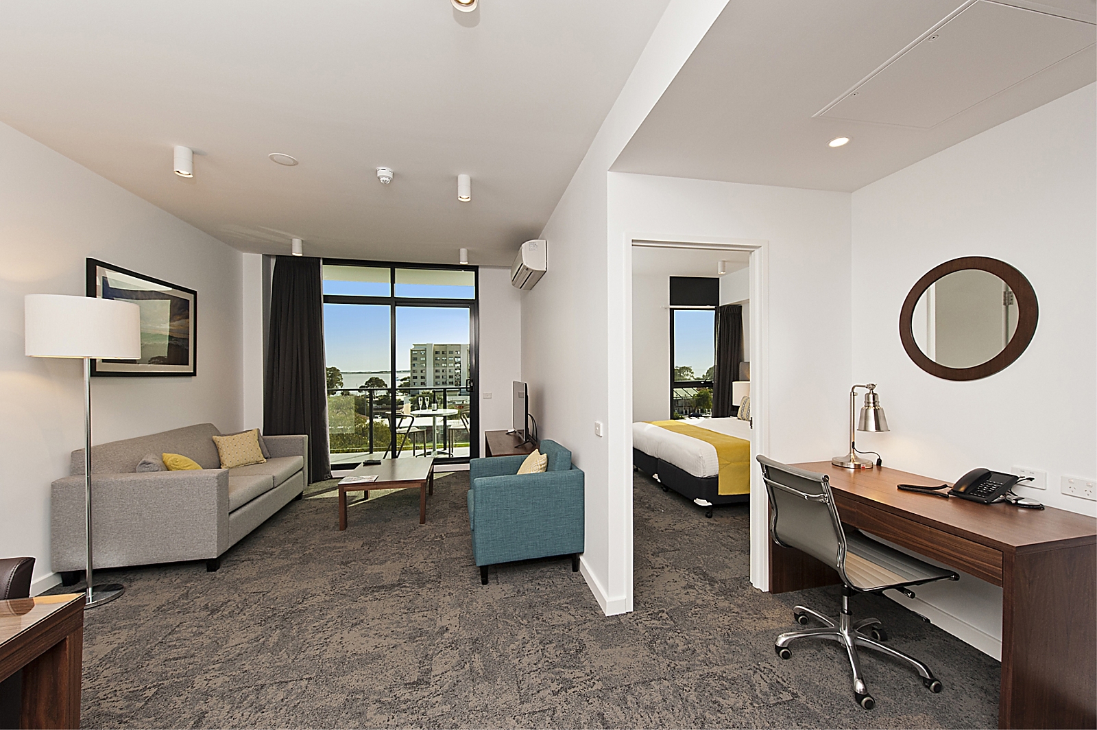 2 Bedroom Serviced Apartment at Quest Rockingham | 2 Bedroom 2 Bedroom ...